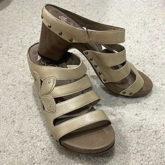 Dansko | Shoes | Dansko Nigella Sand Dollar Mules | Poshmark